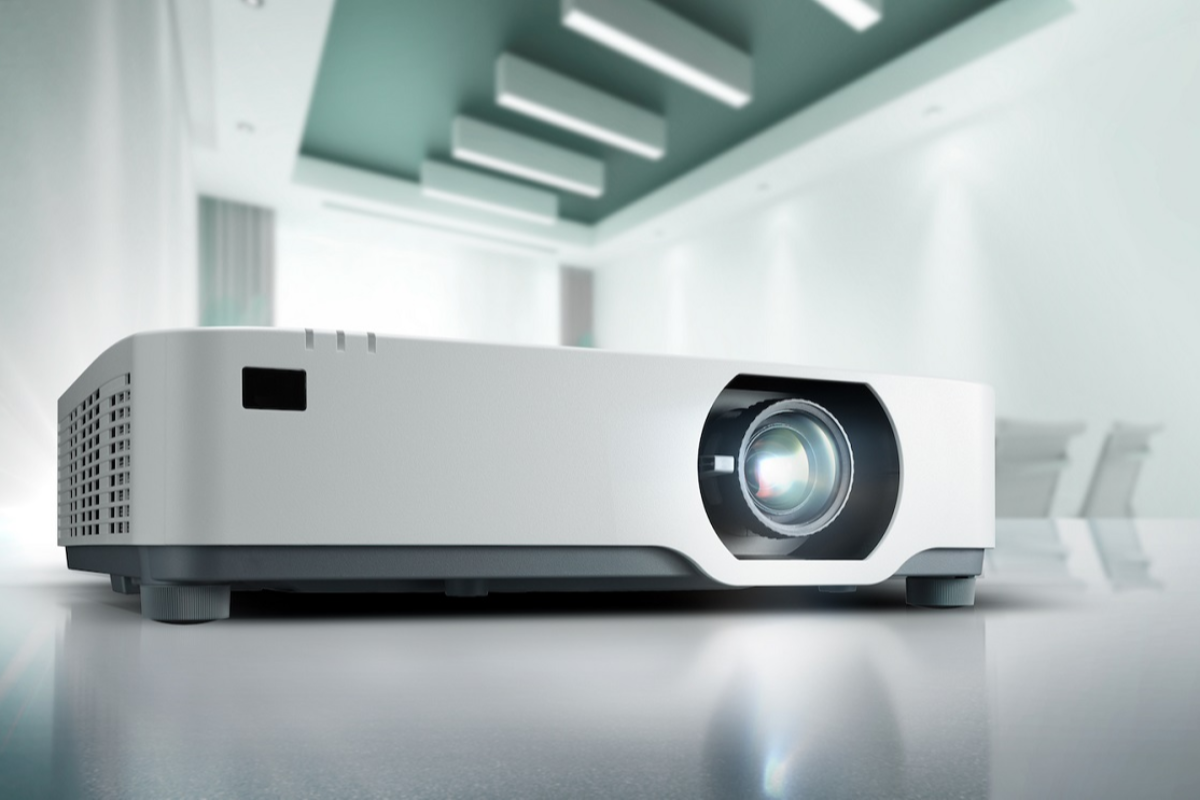 NEC lanza un proyector laser súper silencioso y ultra potente ...