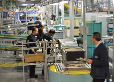 La planta del grupo BSH en Esquíroz ya fabrica frigoríficos y ...